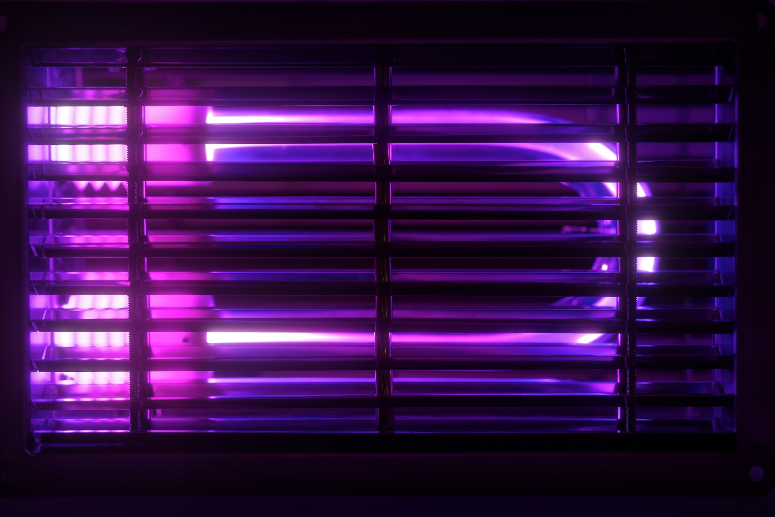 The Role of UV Lights in Enhancing HVAC Air Quality - Complete Heating ...